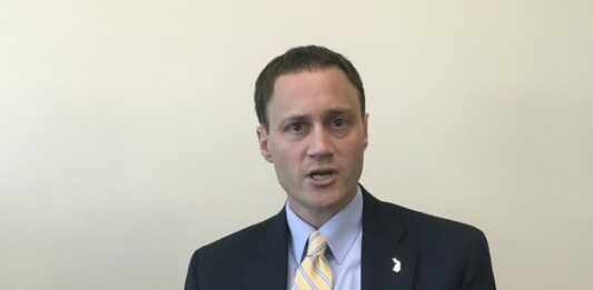 Conservative Intelligence Briefing: Political Candidates and Campaigns.